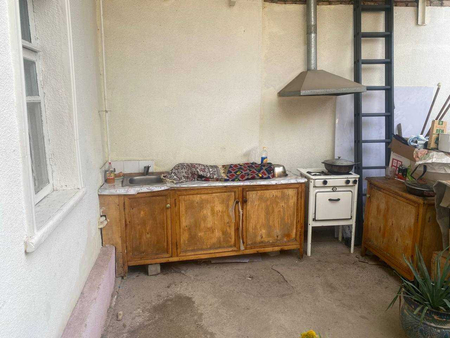 Kvartira sheriklikka 3 kishi olaman