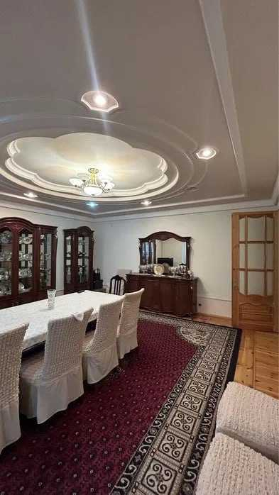 ХУВАЙДО-Беруний  3/1/4 кирпич. Кирпич. 114м2. метро 500м