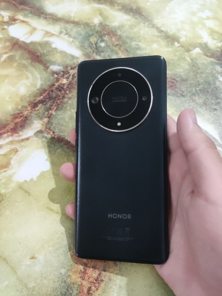 Honor x9b 5G 8+8/256gb turbo ram