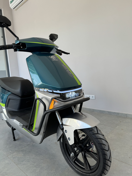 Skuter elektr 150km