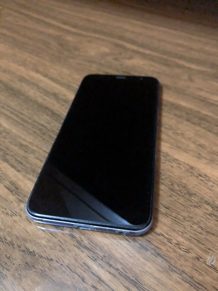 Samsung J6+ сотилади 32gb