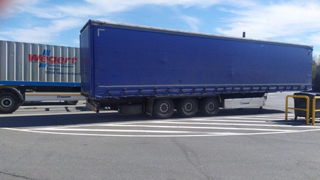 Прицеп KRONE Сотилади