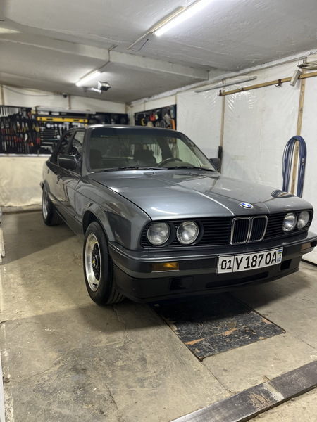 Bmw e30 5500$ есть варант обмена с доплатой с моей стороны