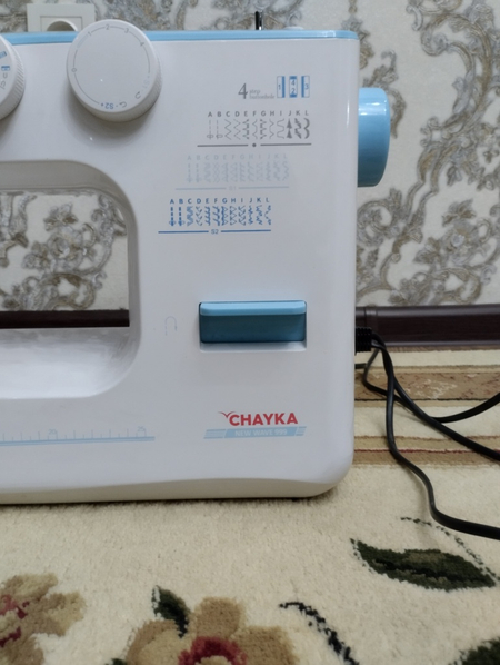 Продается швейная машинка Chayka