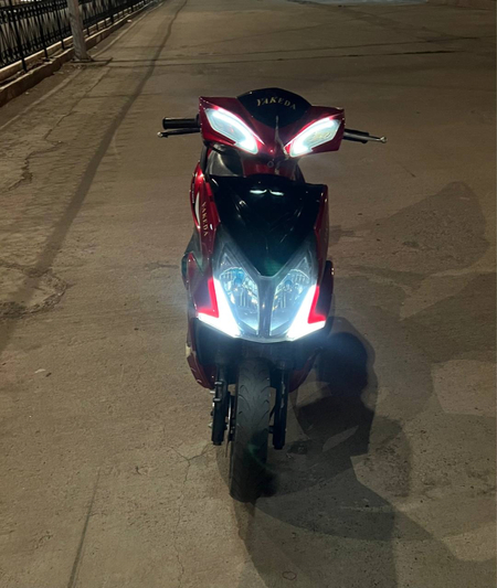 Skuter 80 kub holati yaxshi