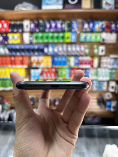 Iphone 11 naqd va muddatli toʻlovga