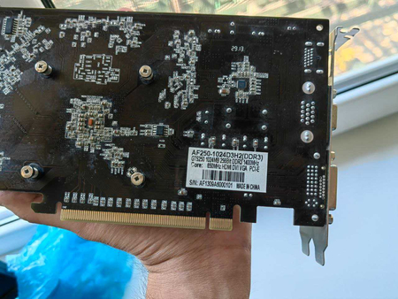 Продам видеокарту Afox Nvidia GTS 250 1GB на запчасти.
