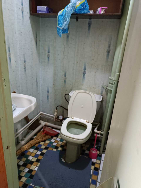 Срочно продам квартиру в центре массив Жангох Ц-15 Себзар цена снижена