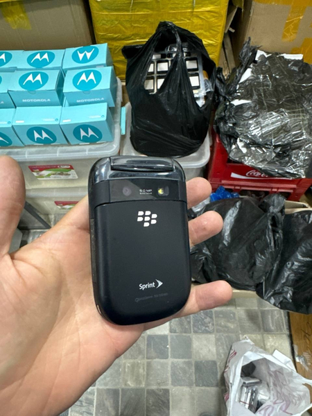 Blackberry 9670 CDMA PERFECTUM MOBILE Реставрация