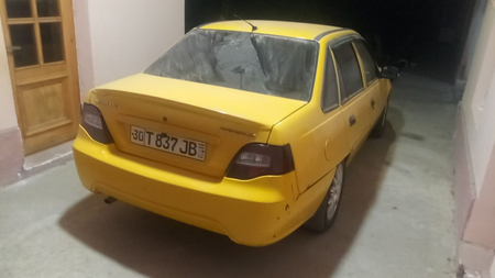 Nexia 2 sotiladi srochno Yana kelishamiz