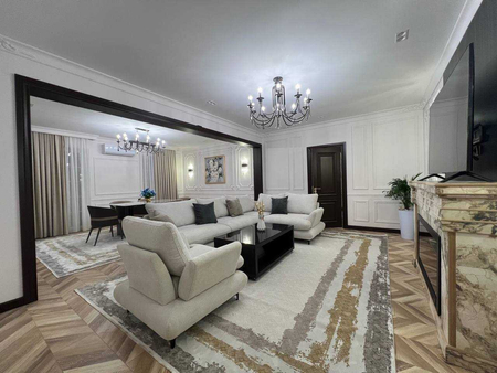 Продается банковская квартира 5/3/12 бутик Гламур 150м2