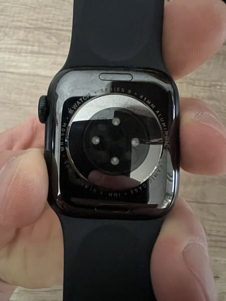 Продам Apple Watch 8 41 мм