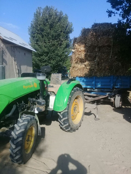 Rustrak traktr sotiladi