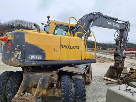 Excavator Volvo | EW145B