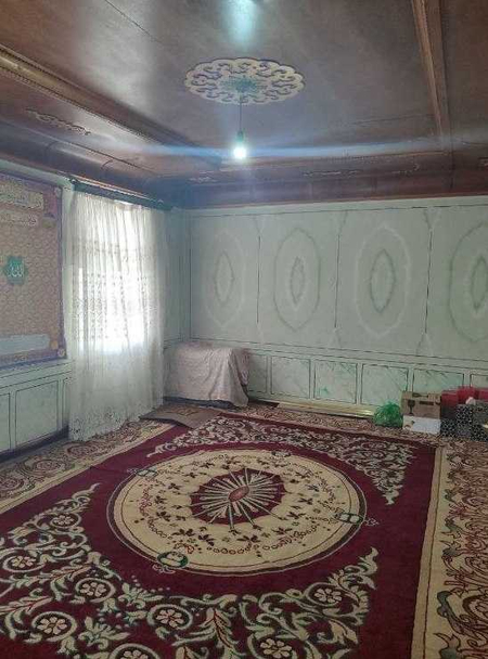 Алтынкуль махалля 3.5 сотки 7 комнат дом ор-р Рисовый базар