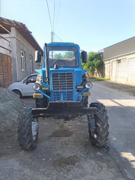 Traktor mtz 82.1