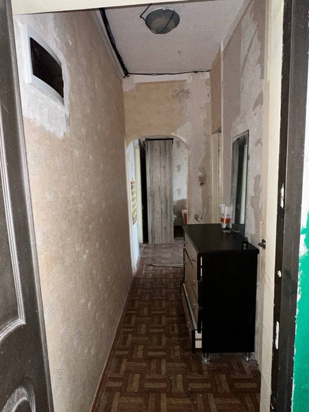 Продается 2в3/4/4 торец. Кадышева , лисунова , авиасозлар 1 . Шолохова