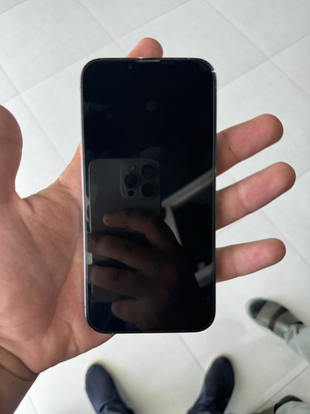 Iphone 13 pro blue