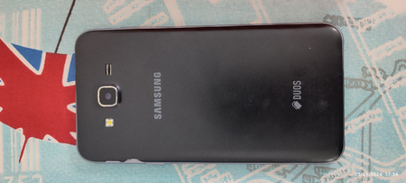 Samsung Galaxy J7 2015, 16GB