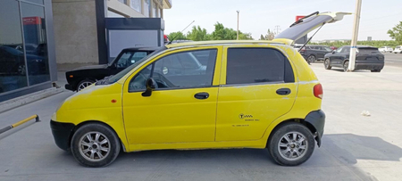 Matiz Chevrolet желтый