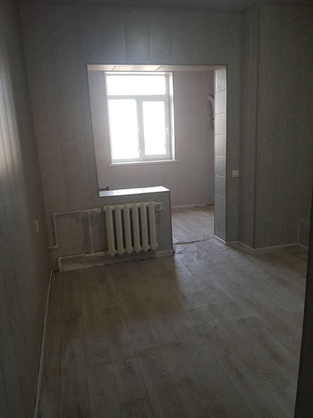 Kvartira sotiladi 2 xona