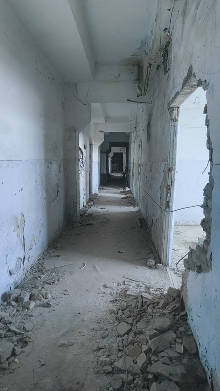 АРЕНДА, 3 этаж ,931 кв² , г,Янгиюль, под офис и комерцию