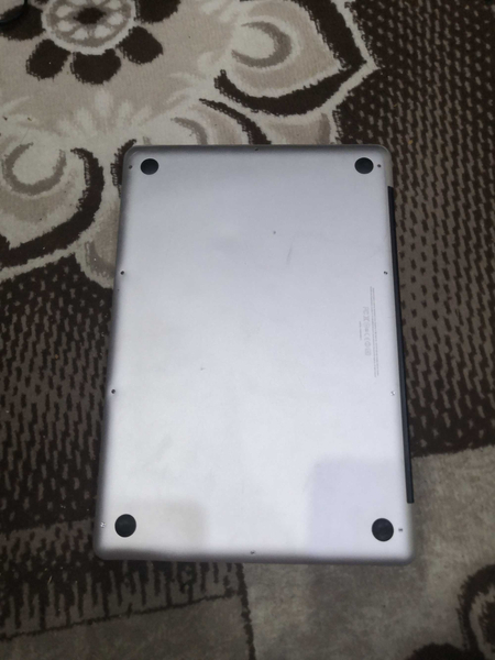 Продается MacBook Pro core i7