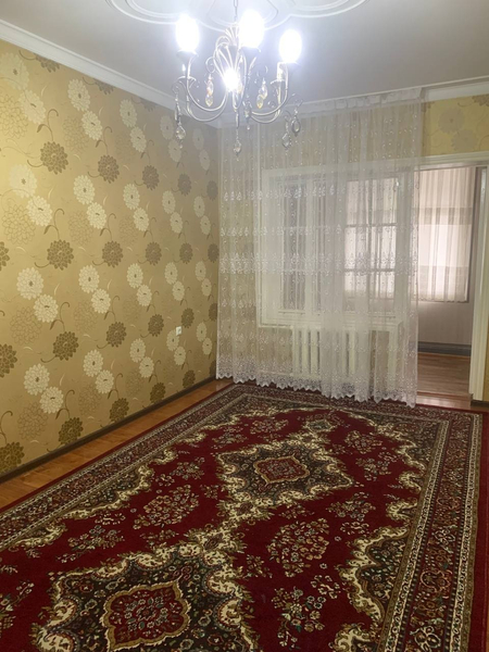 Срочно!Аренда!  Юнусабад 8кв 2/1/5 с хорошим ремонтом  500у.е торг