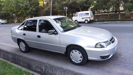 Nexia 2. 2014 yil 130 ming km. $6200