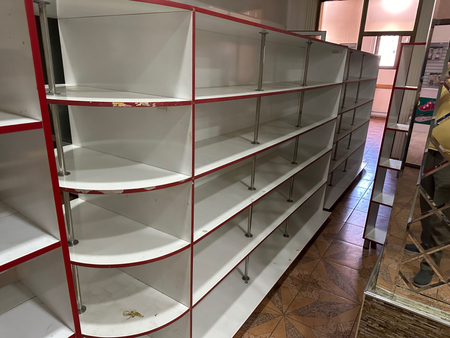 Vitrina stilaj sotiladi