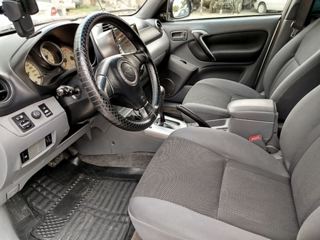 Продам Toyota RAV 4 в отличном состояние