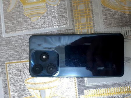 Tecno Spark 10C rangi qora