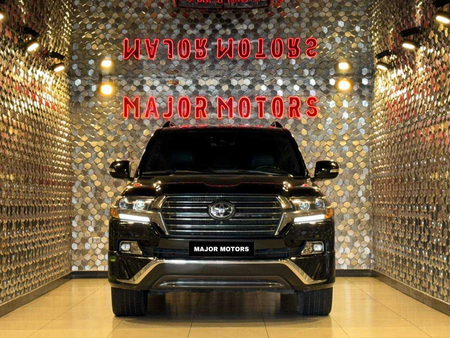 Toyota Land Cruiser 200 4.6 L возможно приобрести в рассрочку