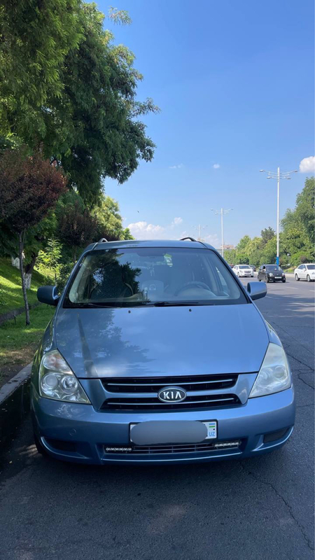 KIA carnival Long versiyasi