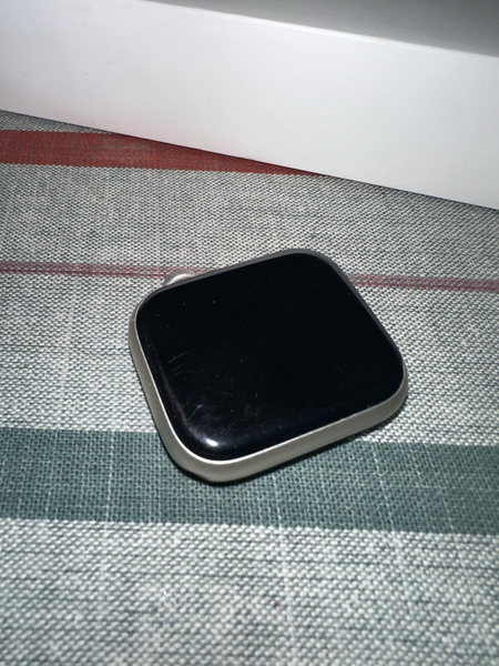 Apple Watch 8 45 Starlight, 100%