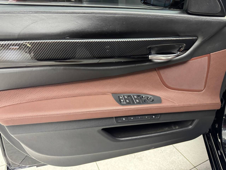Продается BMW X1 xdrive20i