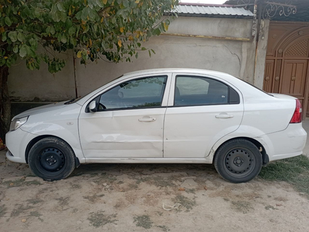 Nexia 3 sotiladi