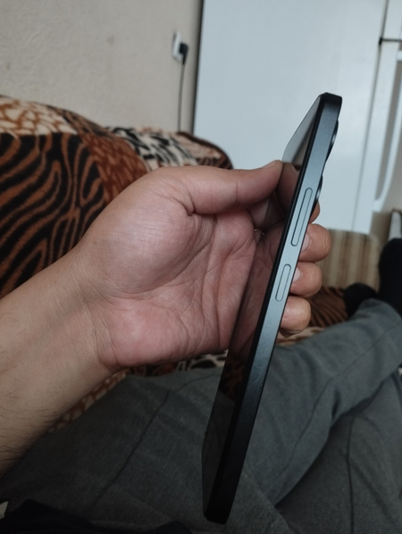 Redmi 13c srochniy sotiladi