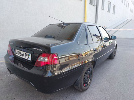 Нексия-2 черная, 1.6 2010 г