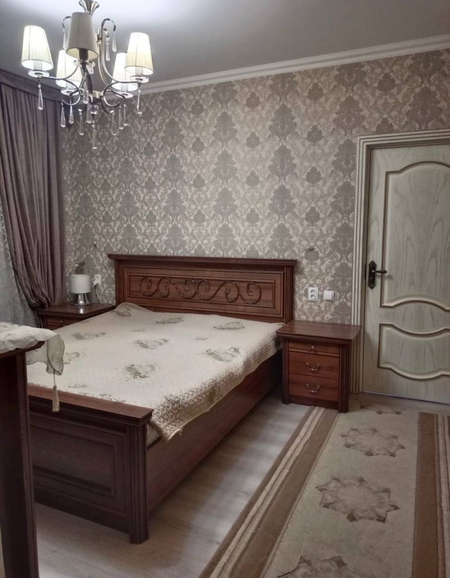Мирзо Улугбекский р-он Генерал петрова. 5/4/4  100м²