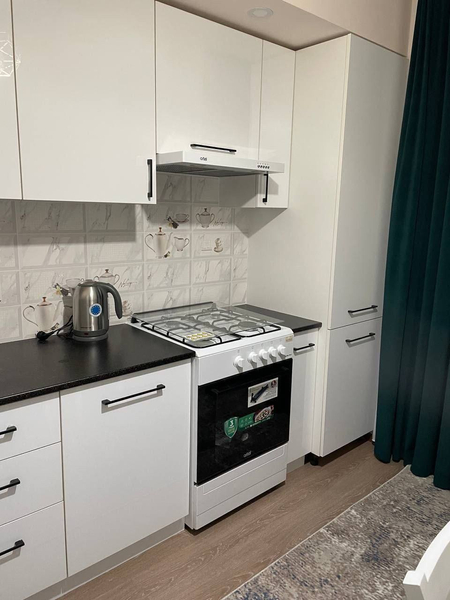 Срочно продается 1 ком. кв-ра, ЖК Green Park, ор-р: ул.Махтумкули,38м2