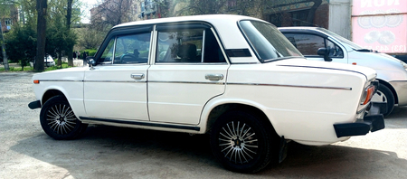 Jiguli vaz 2106 sotiladi