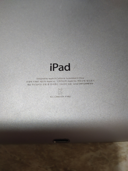 Ipad 4  model a1460