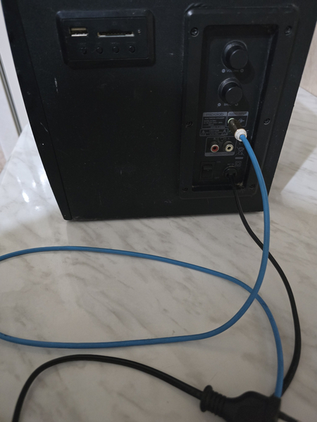 Колонка.     MICROLAB