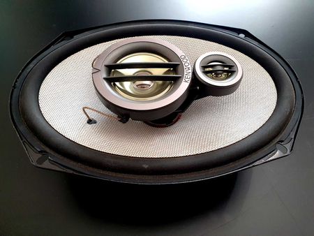 Kenwood\\nKFC-HQ718 Колонки автомобильные почти новые