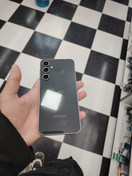 Samsung s23fe 399$