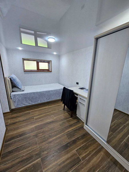 4 xonali 80m² 1-qavat uy sotiladi