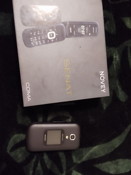 Novey Perfectum telefoni