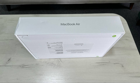 MacBook Pro 16 inch M1 Pro; MacBook Air M3 13.6 inch Sealed
