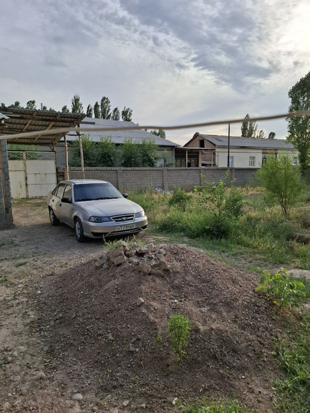 Zudlik bilan xovli uy sotiladi